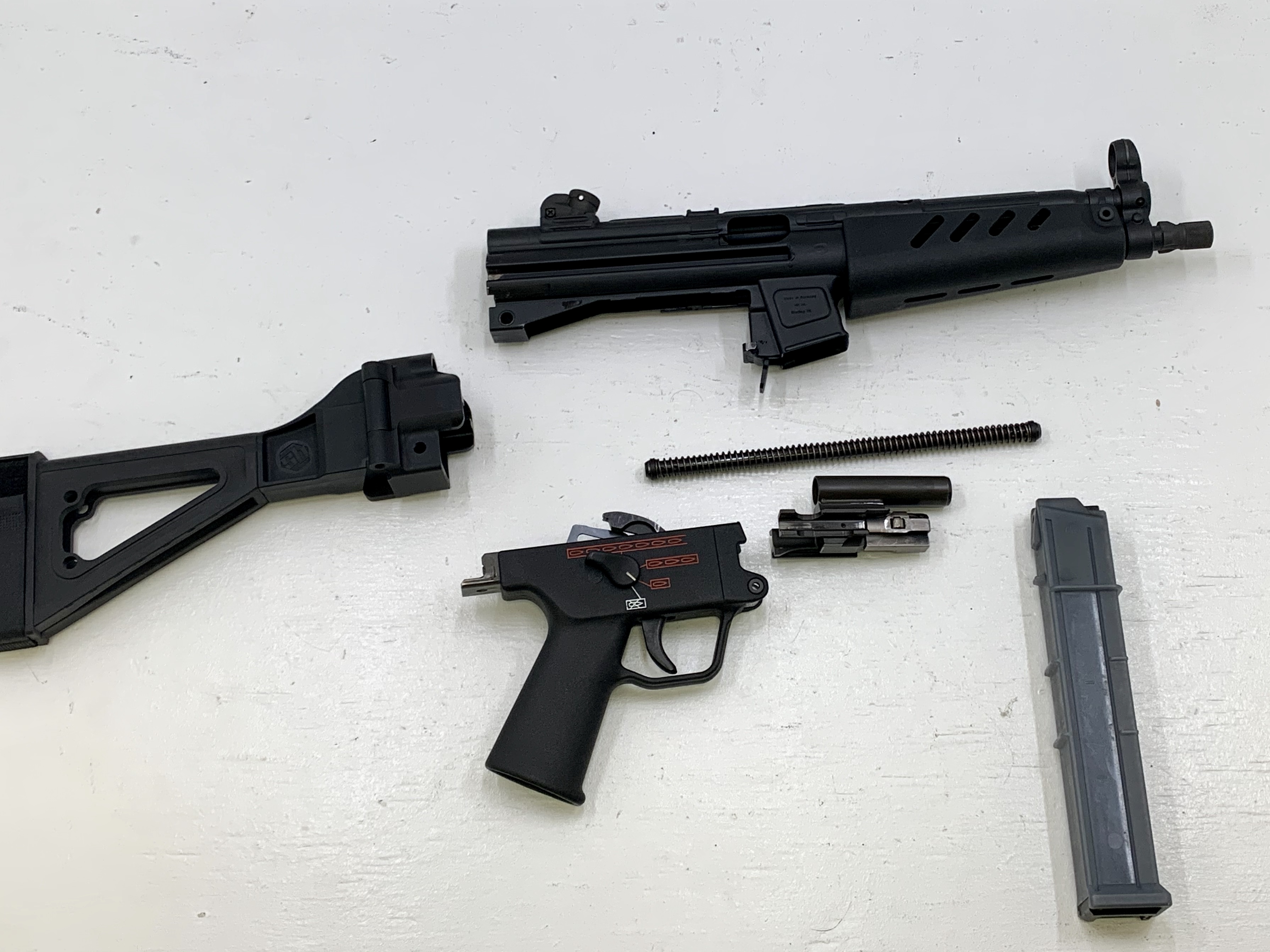 GunSpot Guns for sale | Gun Auction: HK MP5-40 .40S&W Semi-Automatic Pistol