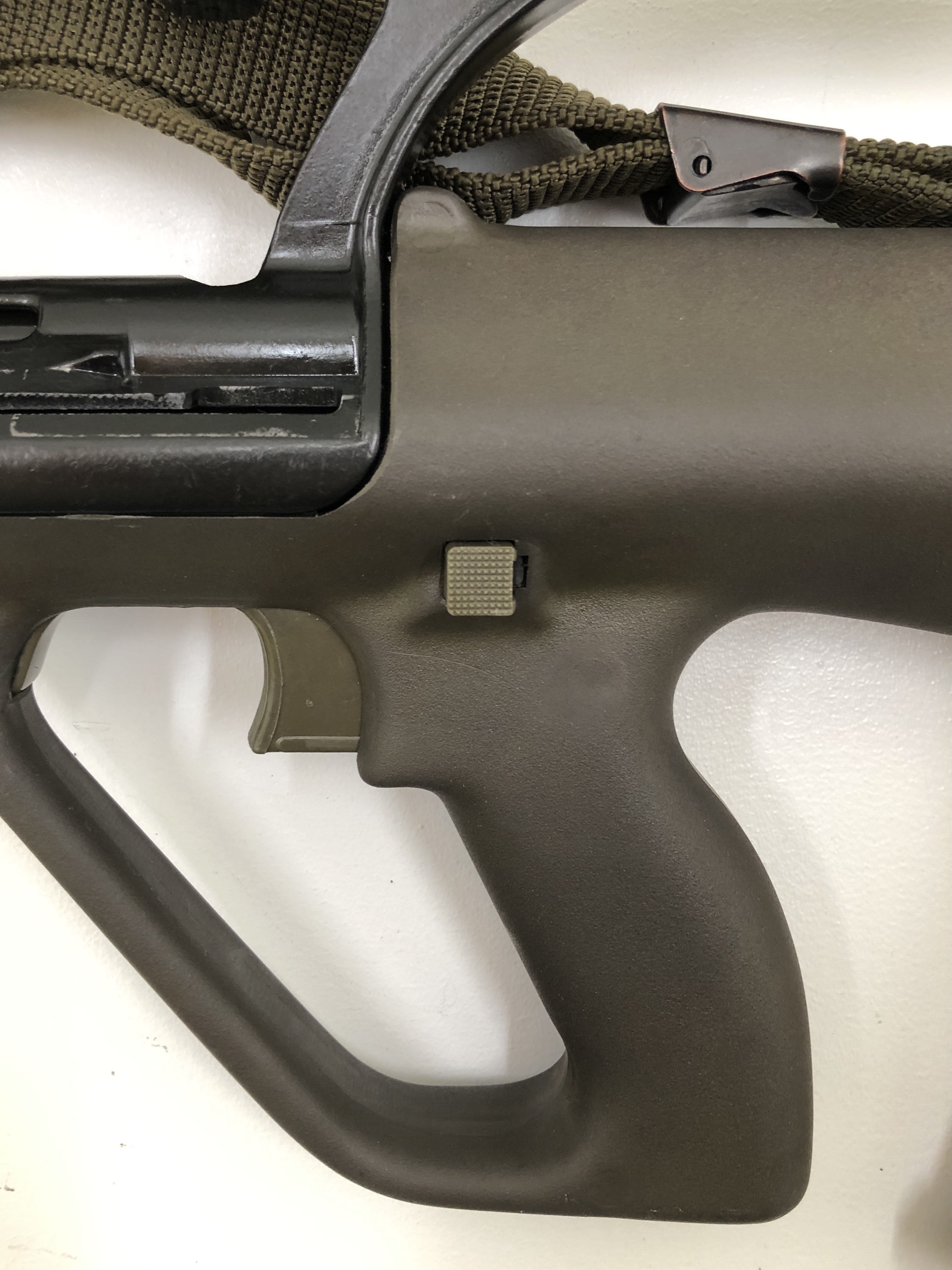 GunSpot Guns for sale | Gun Auction: Steyr AUG .223rem Transferable ...